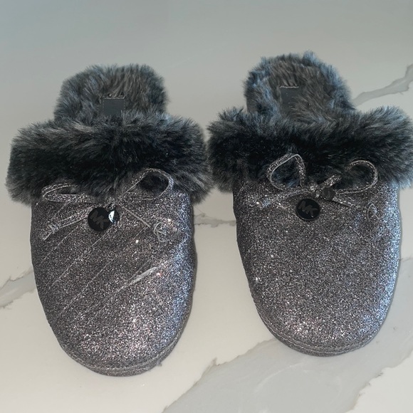 Michael Kors | Shoes | Michael Kors House Slippers | Poshmark